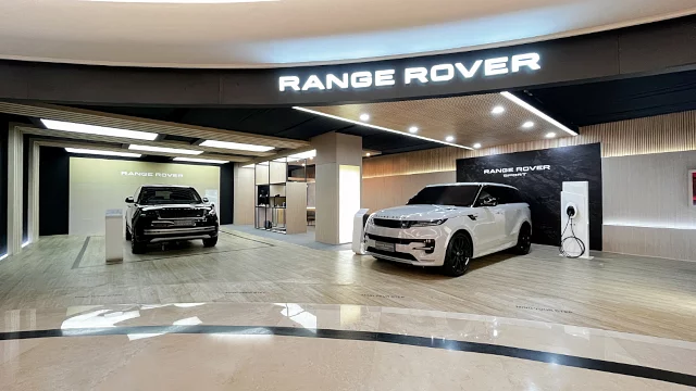 RANGE ROVER BOUTIQUE OPENS AT PLAZA INDONESIA | Land Rover Indonesia