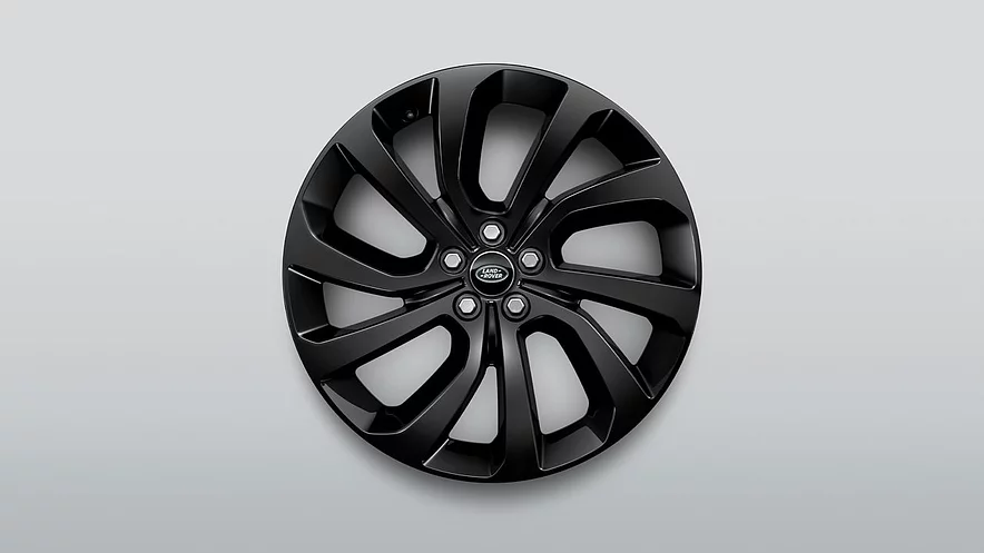 Winter Wheels & Tyres | Extreme Temperature Tested | Land Rover Kazakhstan