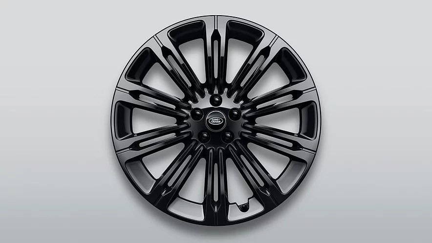 Winter Wheels & Tyres | Extreme Temperature Tested | Land Rover