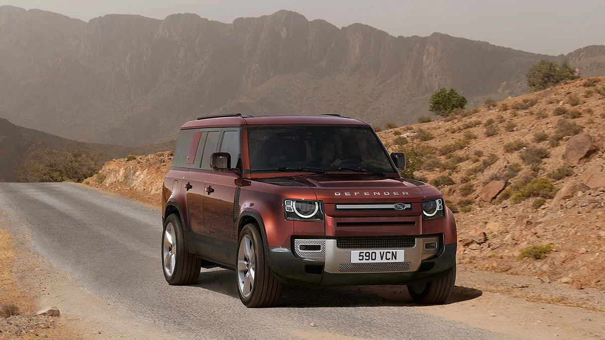 Defender PHEV and MHEV | Hybrid Capability | Defender | Land Rover ...