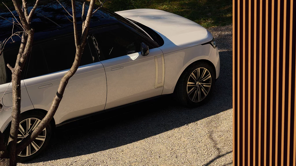 Range Rover House | Unique Luxury Events Around The World | Land Rover ...