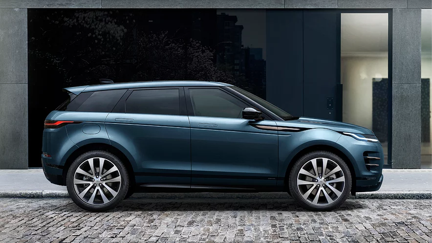 Compact Luxury SUVs | Full Model Range | Land Rover Ireland