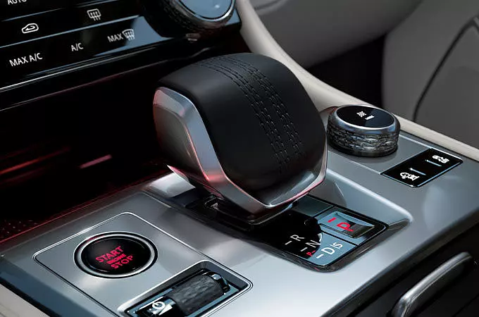 Jaguar F-PACE: Luxury Performance SUV | Jaguar Jamaica