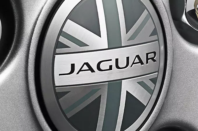Jaguar I-PACE | Options & Accessories | Jaguar Trinidad and Tobago