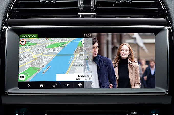 Infotainment - InControl | Jaguar Singapore