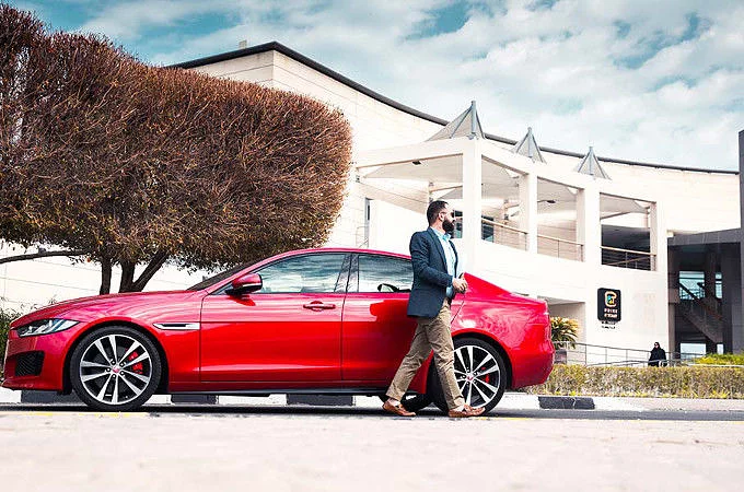 Jaguar Forward Thinkers - About Jaguar | Jaguar UAE