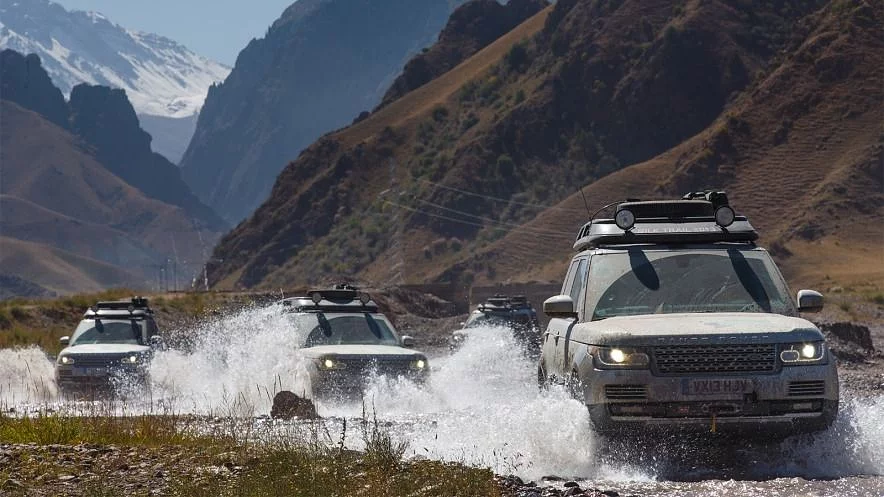 45 Years of Range Rover - Exceptional British Design | Land Rover Slovenija