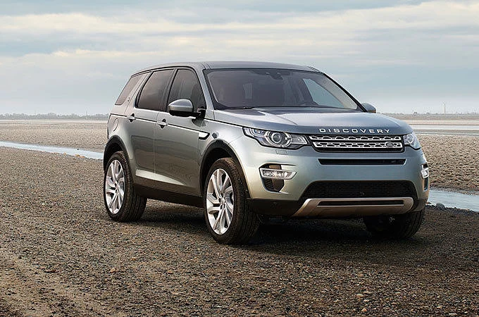 How to Drive Up & Down Hills – Mountain Driving | Land Rover Myanmar