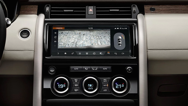 Driver Assistance - InControl | Land Rover Singapore