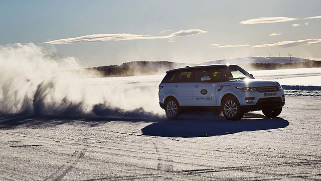 Vive la aventura con Land Rover Experience | Land Rover Chile