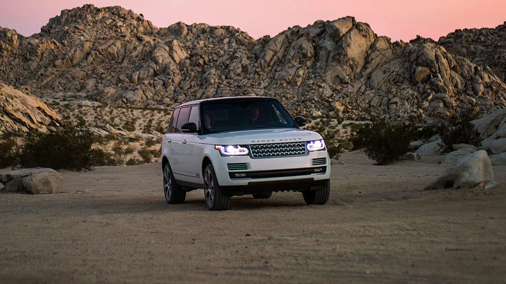 Unrivalled towing capability | Land Rover New Caledonia