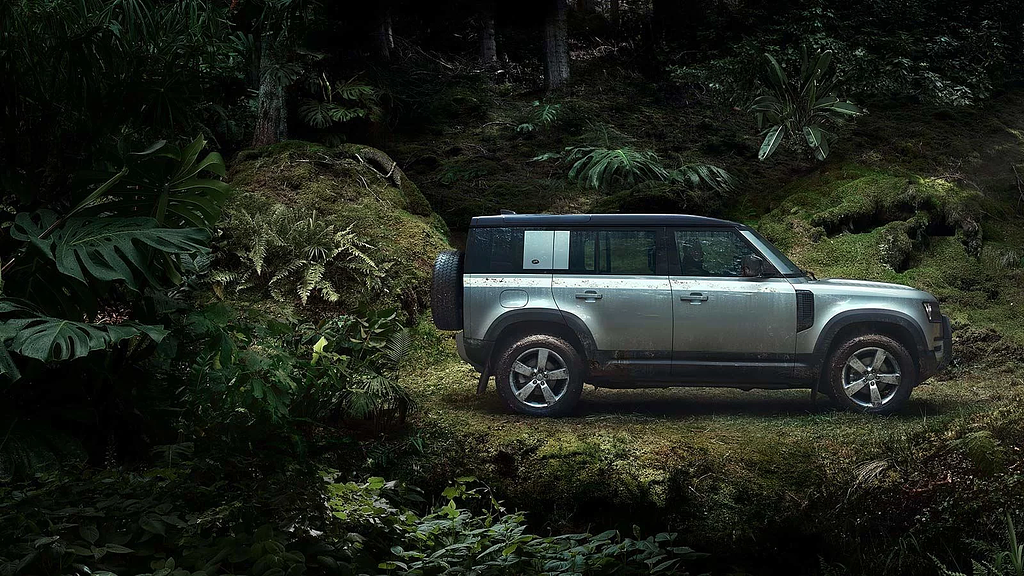 DEFENDER FAMILY | Land Rover KSA