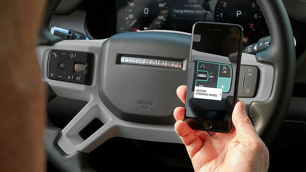 Pivi and Pivi Pro infotainment systems | Land Rover Georgia