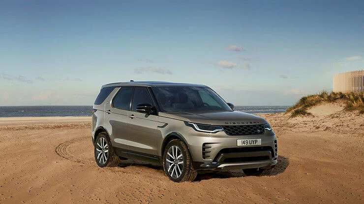 Vehicles - Land Rover Commercial - Models - Land Rover | Land Rover Ireland