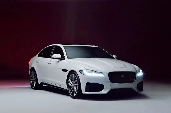 The Evolution of an Iconic Saloon - Jaguar XF | Jaguar Palestine