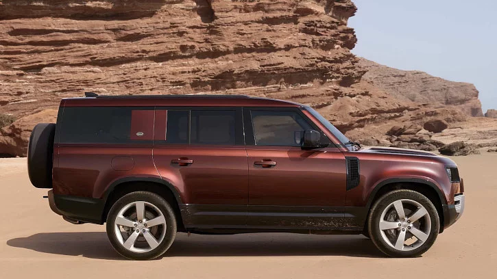 Explore Our Cars | Land Rover Models | Land Rover UAE