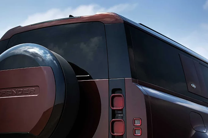 Découvrez le Defender 110 2023 | Defender | Land Rover