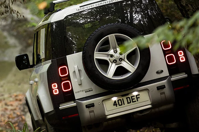 Off Road Driving Training - Land Rover Experience | Land Rover Jamaica