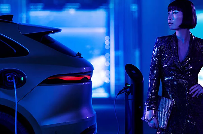 Electric Cars - Going Electric with Jaguar | Jaguar Palestine