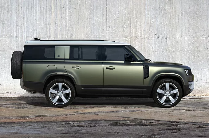 Build & Order | Shopping Tools | Land Rover New Zealand